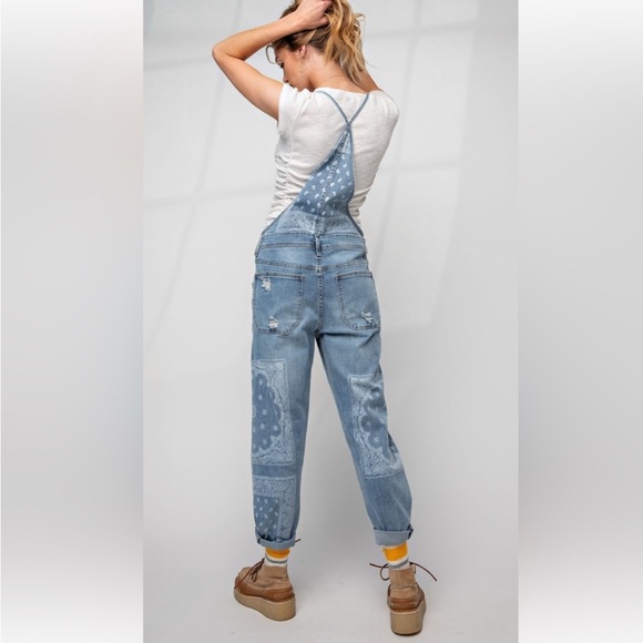 Easel Los Angeles | Jeans | Easel Los Angeles Distressed Bandana Denim ...